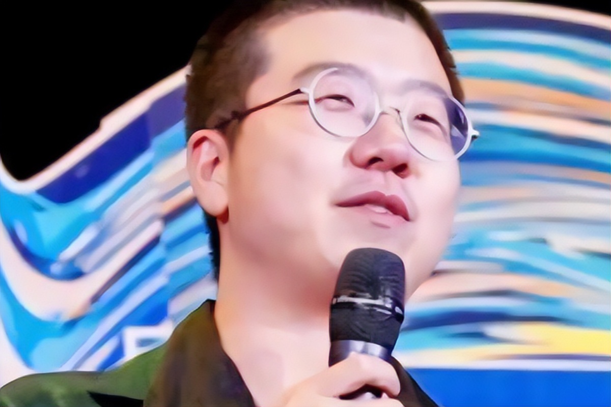 From Li Dan's marriage, it can be seen that love is happy, but marriage ...