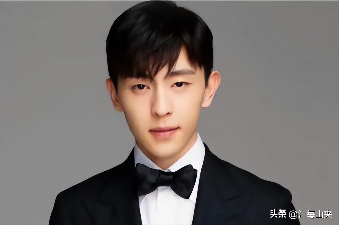 Do you know who is the most beautiful male star in the entertainment ...