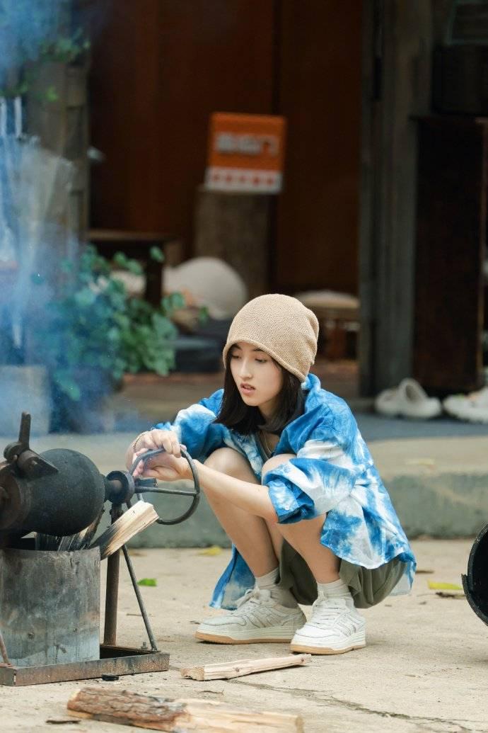Decoding of Zhang Zifeng's "Longing for Life" stills: "Longing for OOTD ...