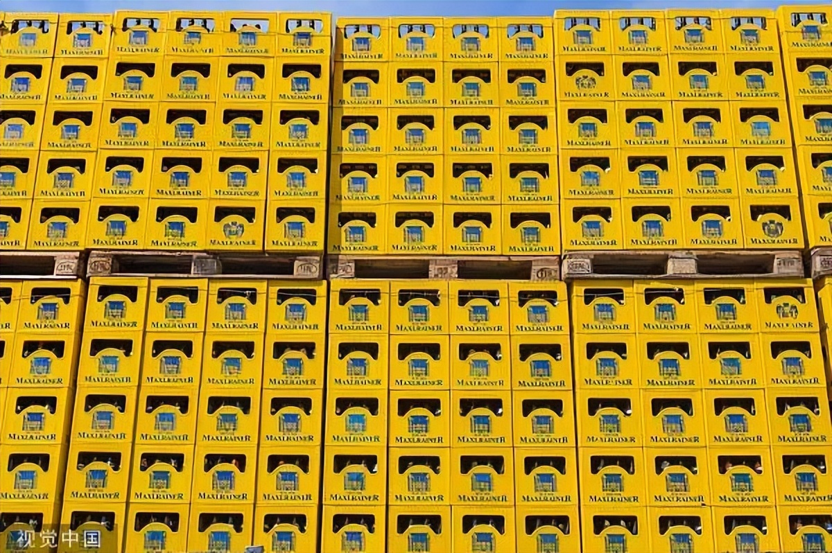 The newly developed "instant beer" in Germany has appeared on CCTV news ...