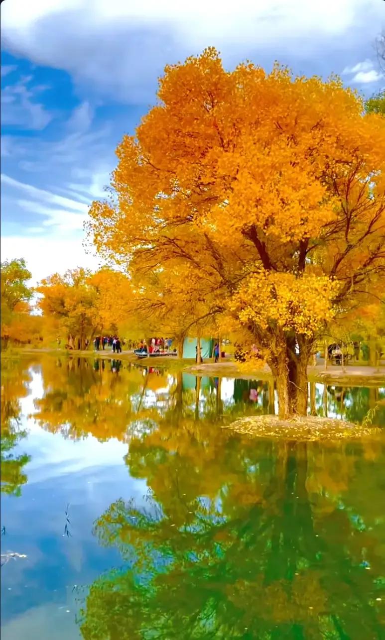 Linjiangxian. Shu Huai (two poems outside) Author: Suishan - iNEWS