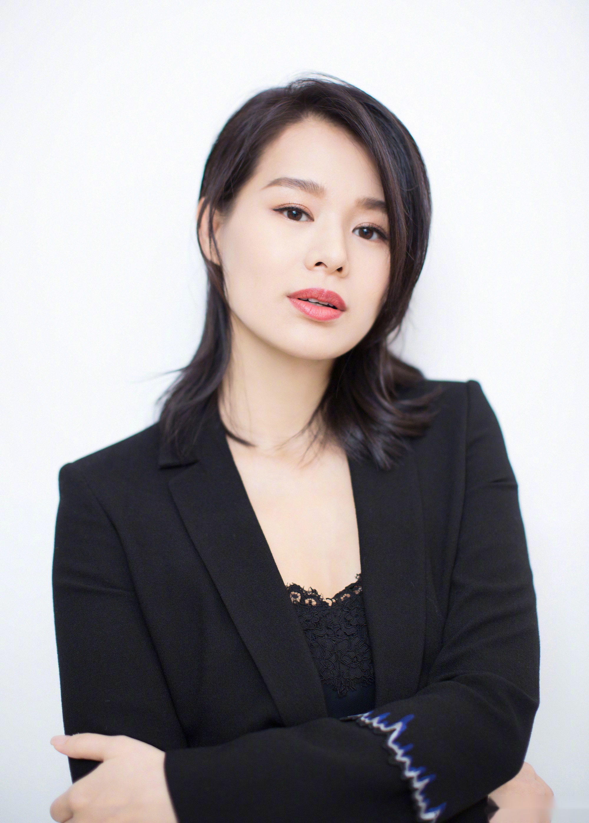 Myolie Wu, who was ridiculed for her appearance, was praised by Chen ...