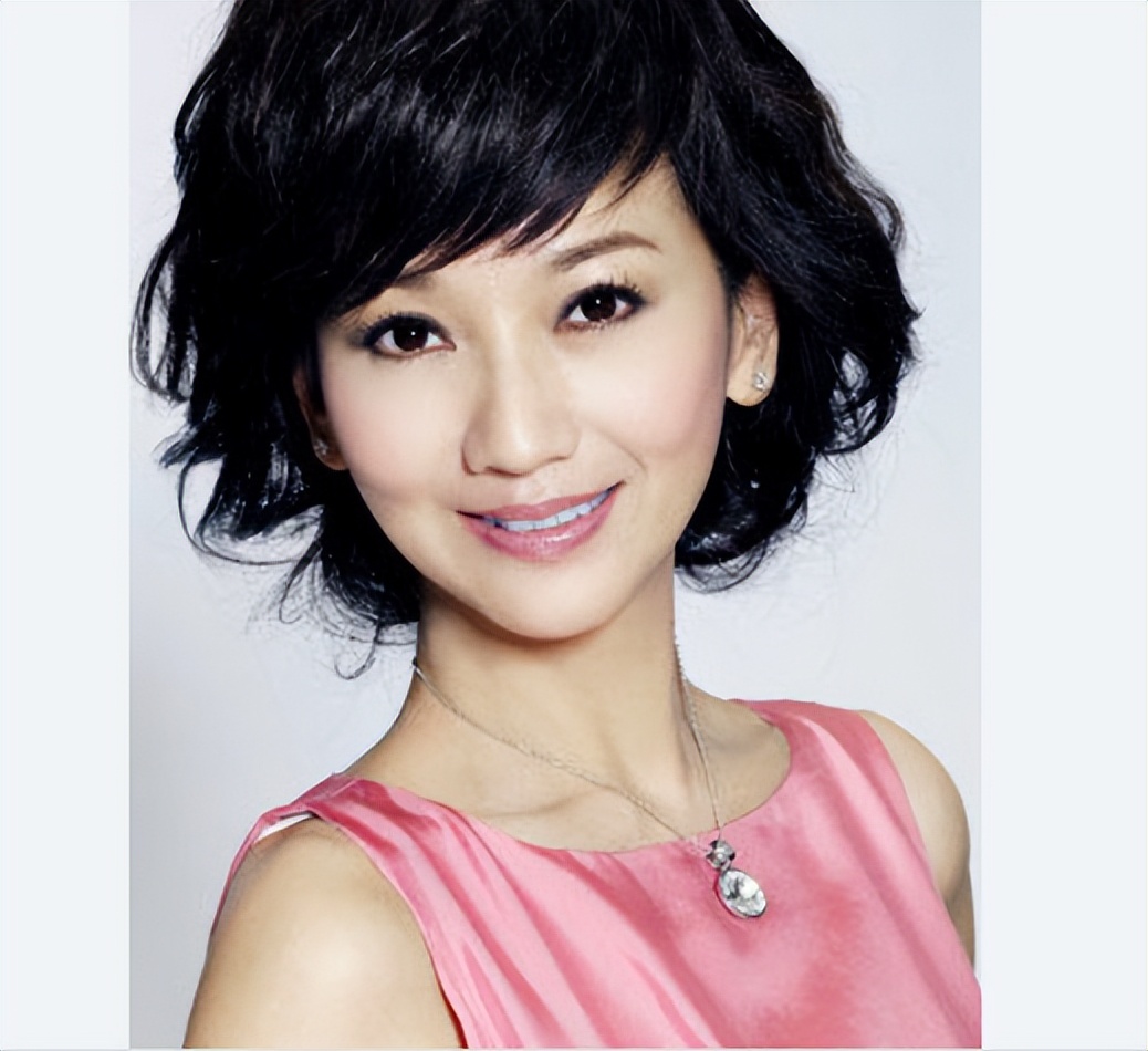 Dominating the silver screen for half a century, 69-year-old Zhao Yazhi ...