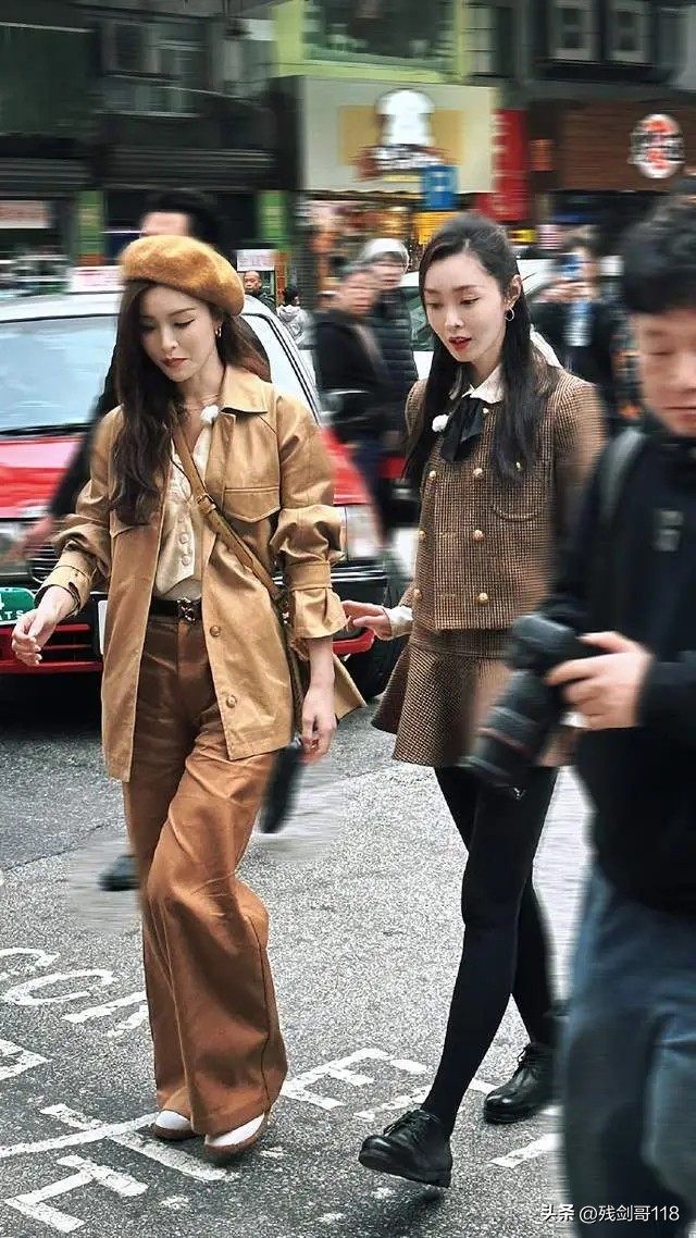 Song Yiwen and Yongshan met unexpectedly, and the Hong Kong style's ...