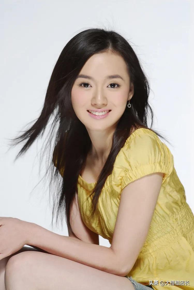 Share pictures - Jiang Kaitong, goddess of temperament - iNEWS