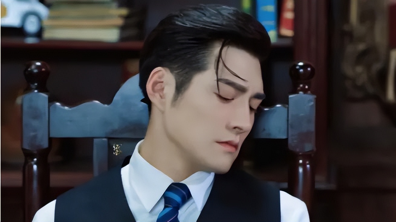 The coldness of the world in the entertainment industry is vividly ...