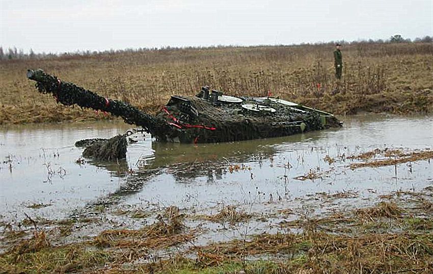The Russian tank hunters won the battle and captured a Leopard tank ...