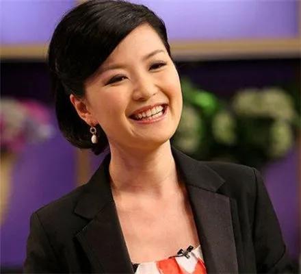 The most charming photo of Chen Rong on Dragon TV - iNEWS