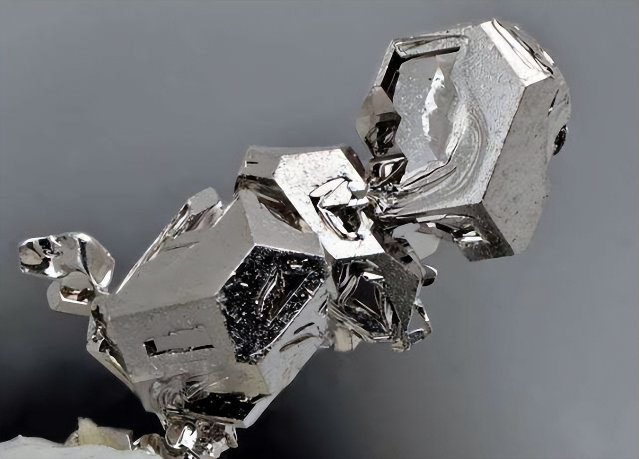 10 Most Expensive Metals on Earth - iMedia