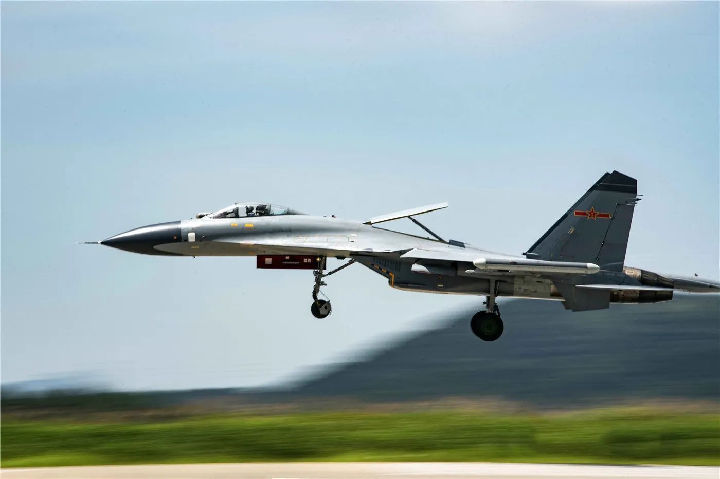 US media: J-11BG is China's best non-stealth aircraft, stronger than J ...
