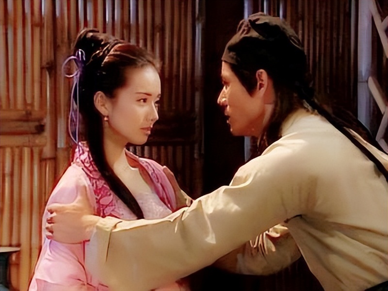 Lin Xiangping from Singapore: She is Guo Xiang, Long San, and Ding Xiang. She settled in Taiwan ...