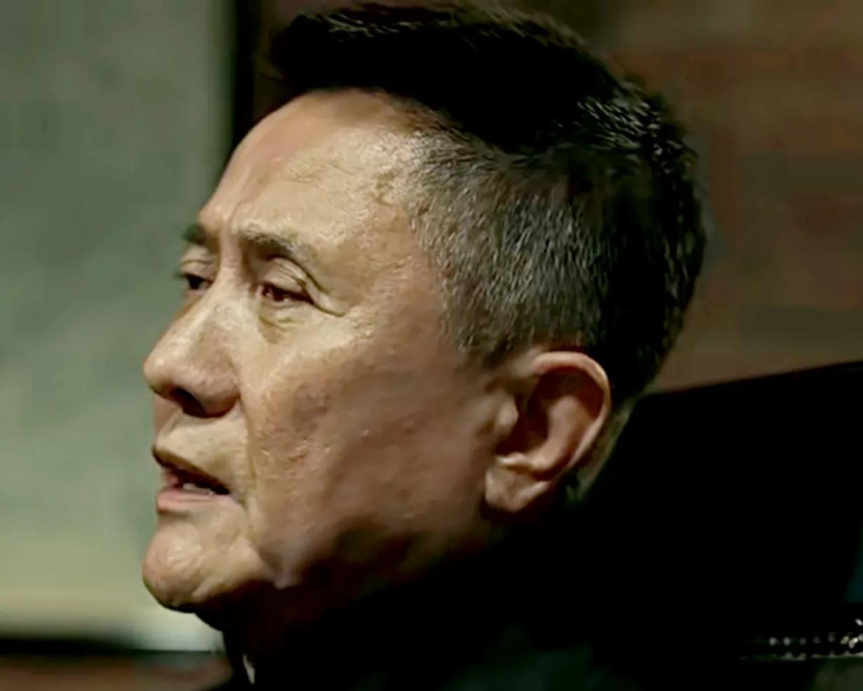 In "Infernal Affairs", the flash officials took every step to get rid of Ren Daoyuan, got Cangu ...