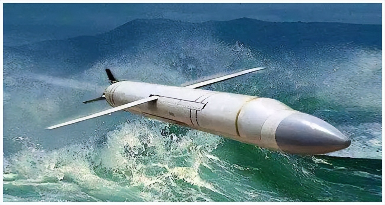 Russia dispatched the kh101 stealth cruise missile with a maximum range ...