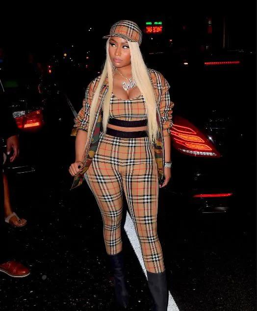 American pop queen spicy chicken shows off devil figure - iNEWS