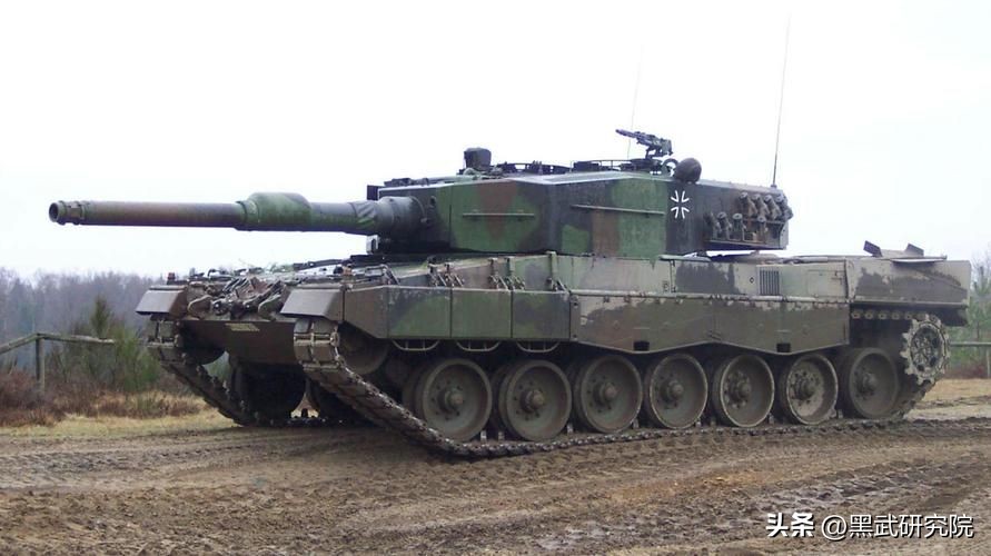 Leopard 2 Tank: German Tank - iNEWS