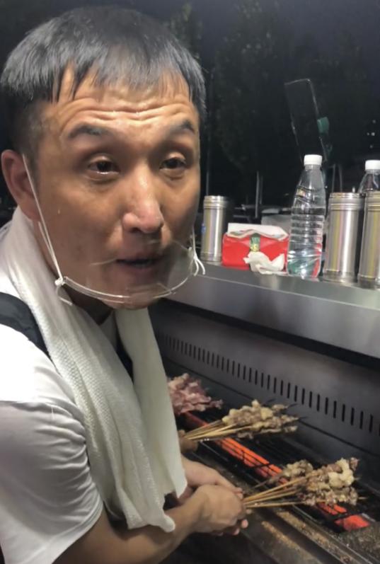 The current situation of seven past artists: picking up rotten leaves ...