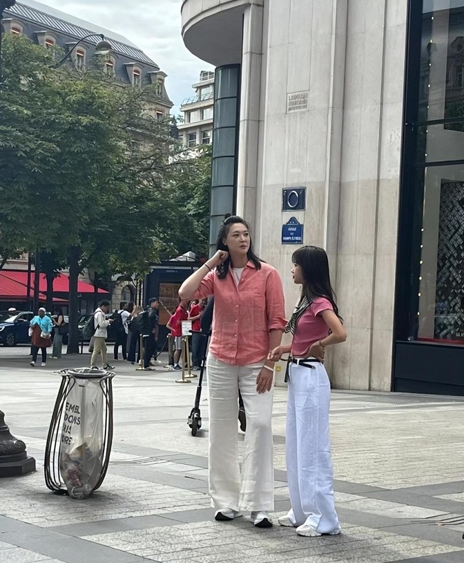 5 million views, a goddess appears! Hui Ruoqi and Wang Bingbing appear in the same frame, is ...