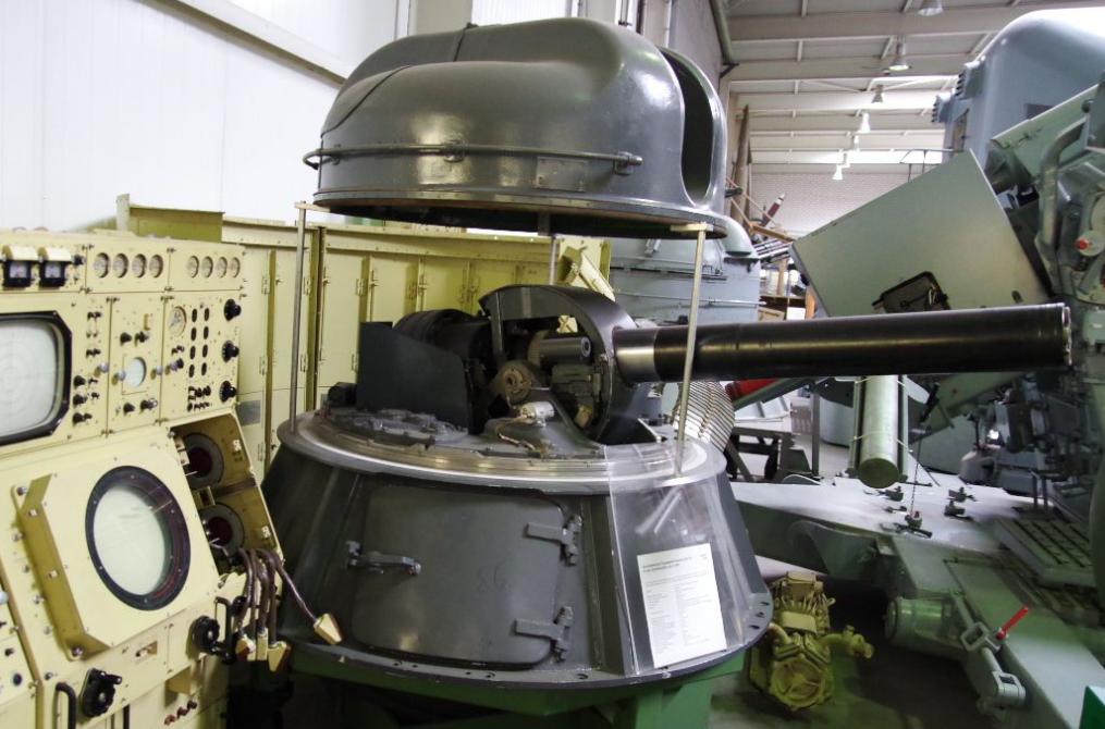 How strong is the Chinese Wanfa Cannon?Shoot a suite in one second ...