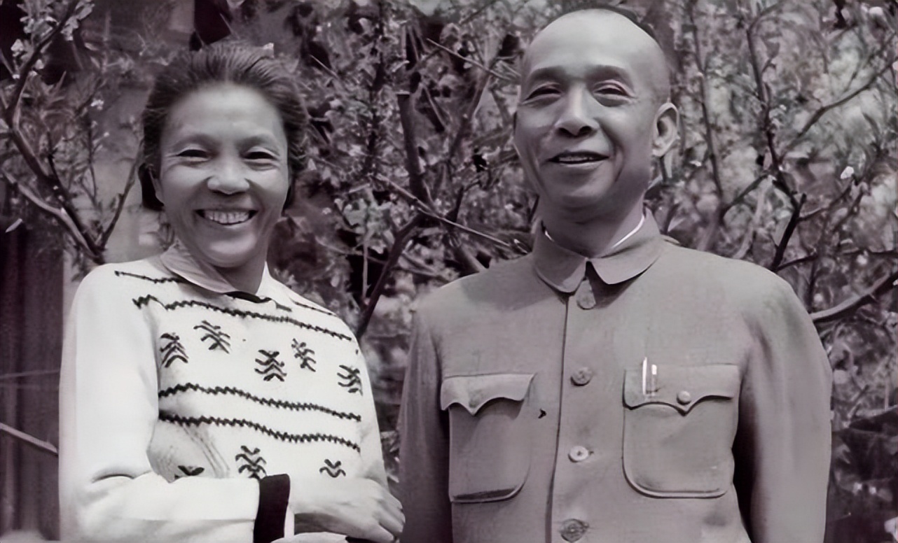 Served as Premier Zhou's deputy for 21 years, he handled trillions of ...