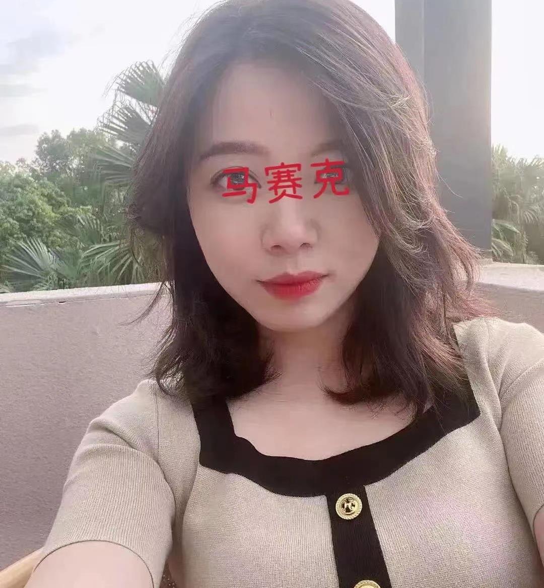 Liuzhou Lanlan's family background and identity, Su Yanzhao is like two ...