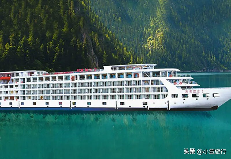 How much is the price per person for the Huaxia Goddess 2 cruise ship ...