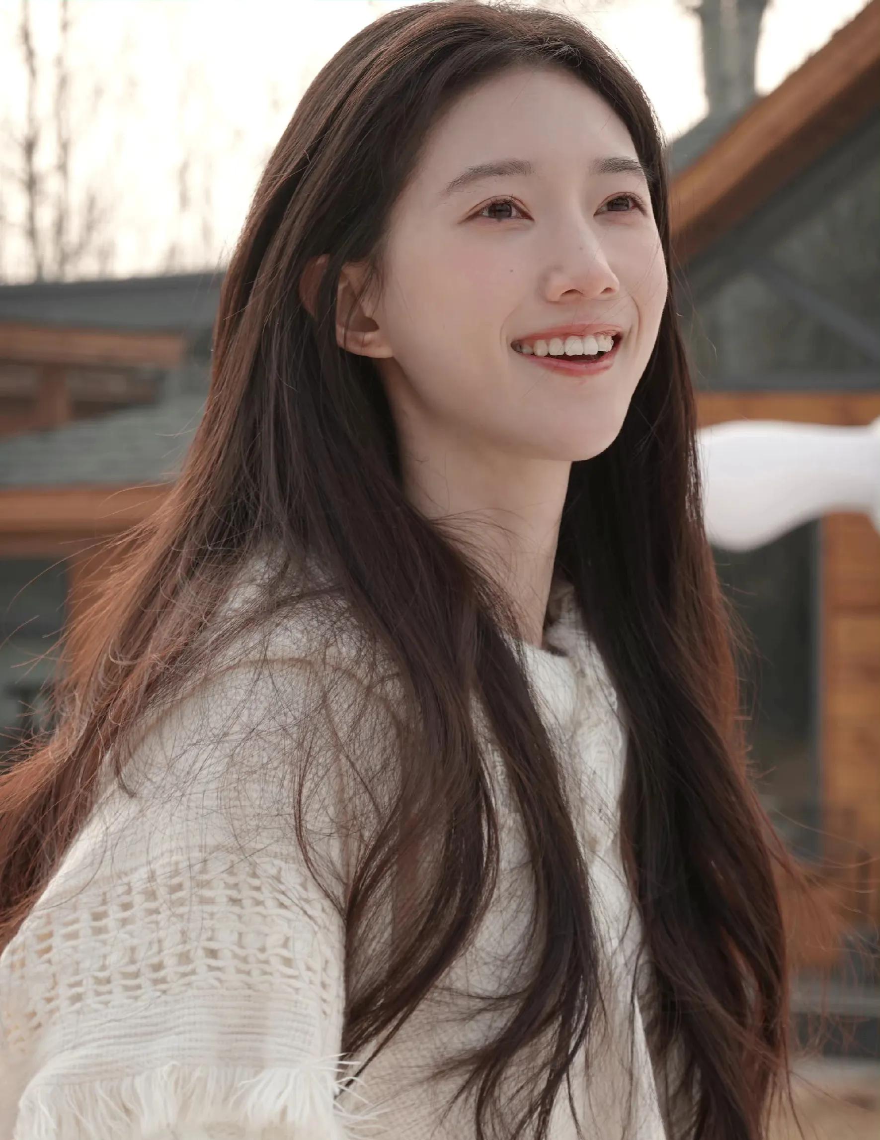 Actor Peng Yaqi - iNEWS