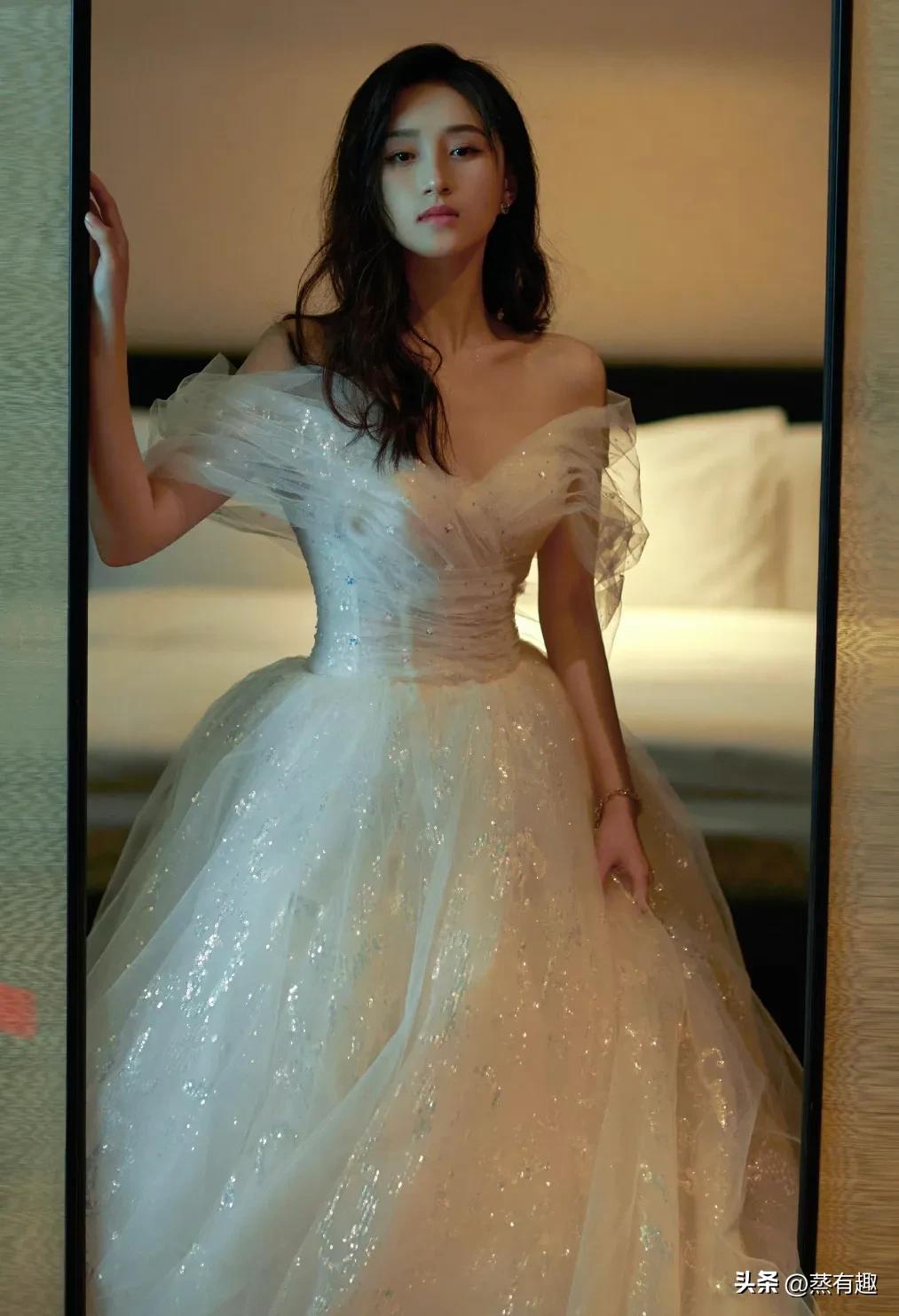 Steaming interesting collection of beauty stars Figure 37 Cheng Jinming ...