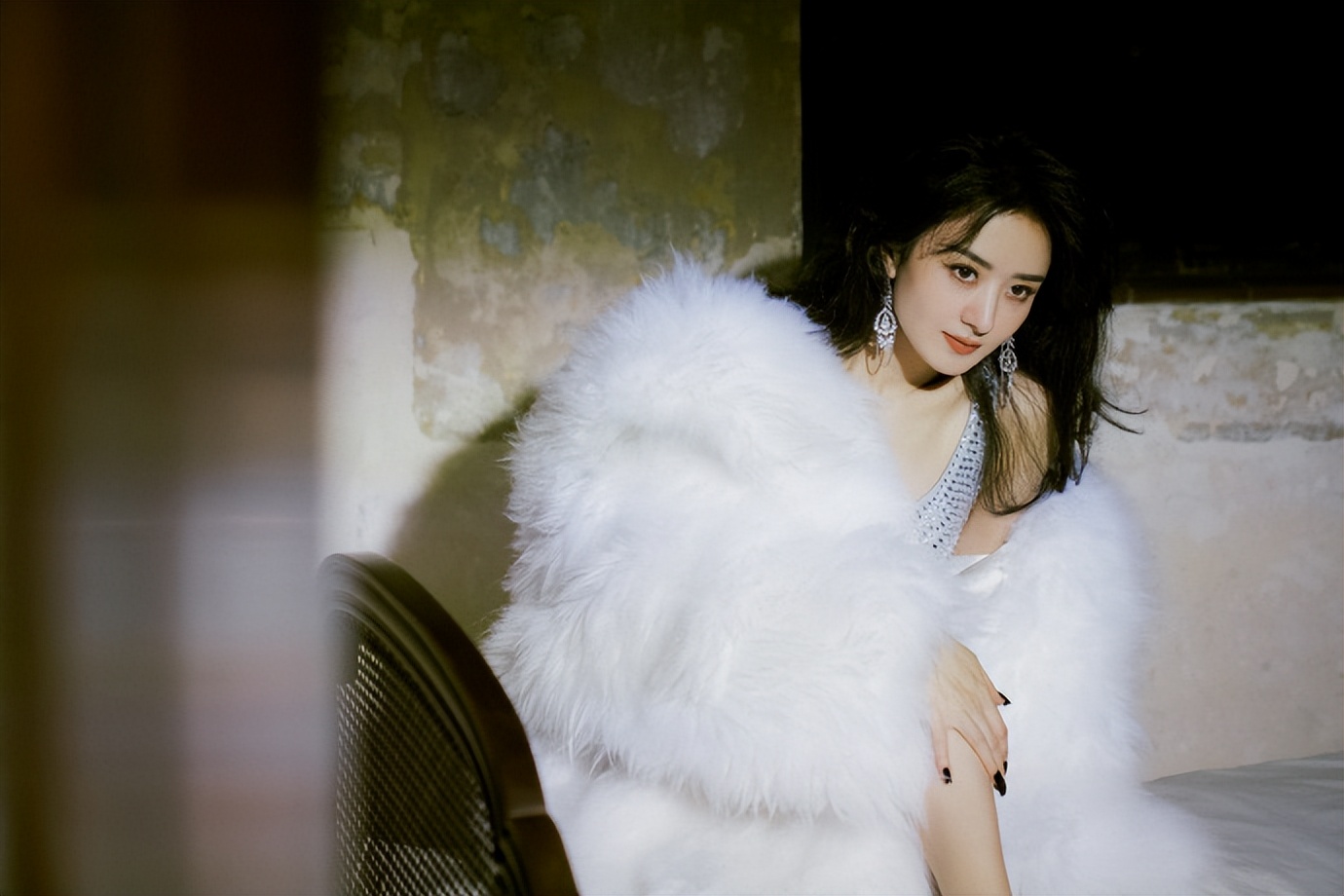 Yu Zheng said that Zhao Liying's acting skills are the first among ...