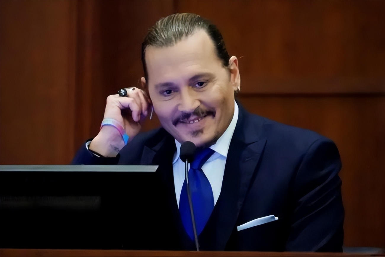 How much is Johnny Depp's net worth at $650 million? - iNEWS