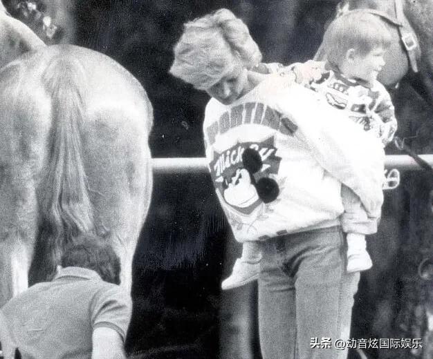 Princess Diana's Fashion Influences: The Preppy Trend Returns - iMedia