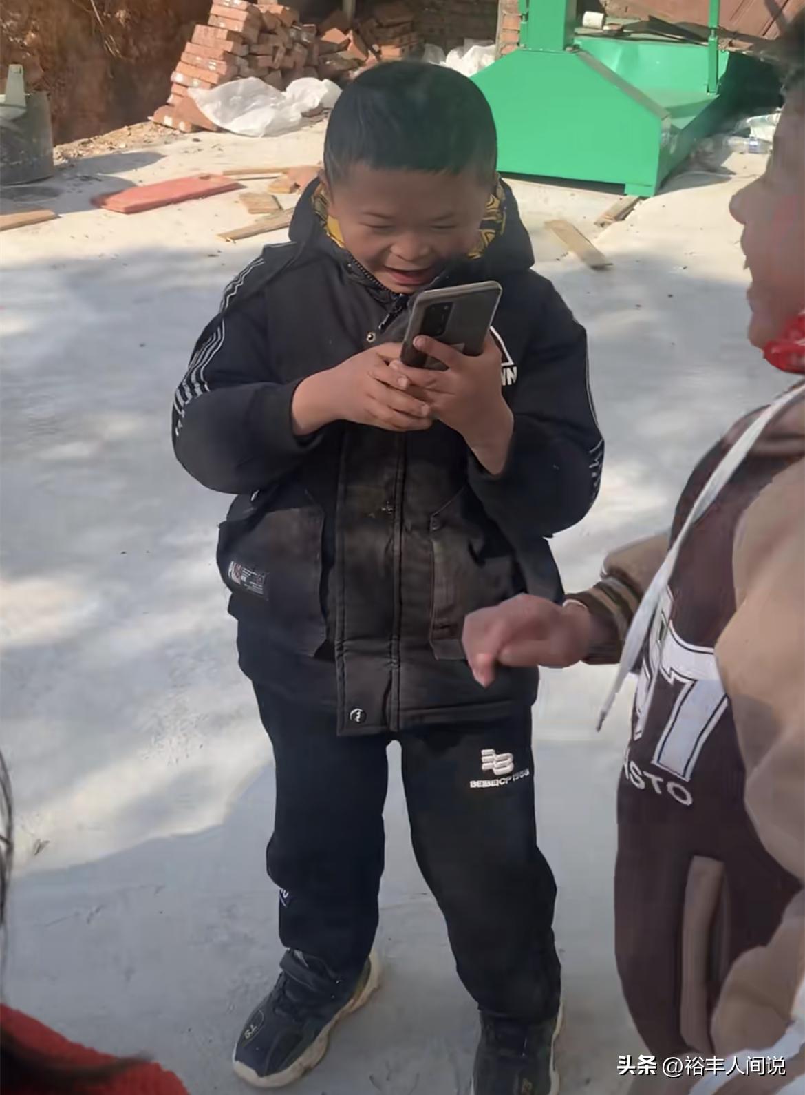 The recent situation of the "little Ma Yun" family after they set up ...