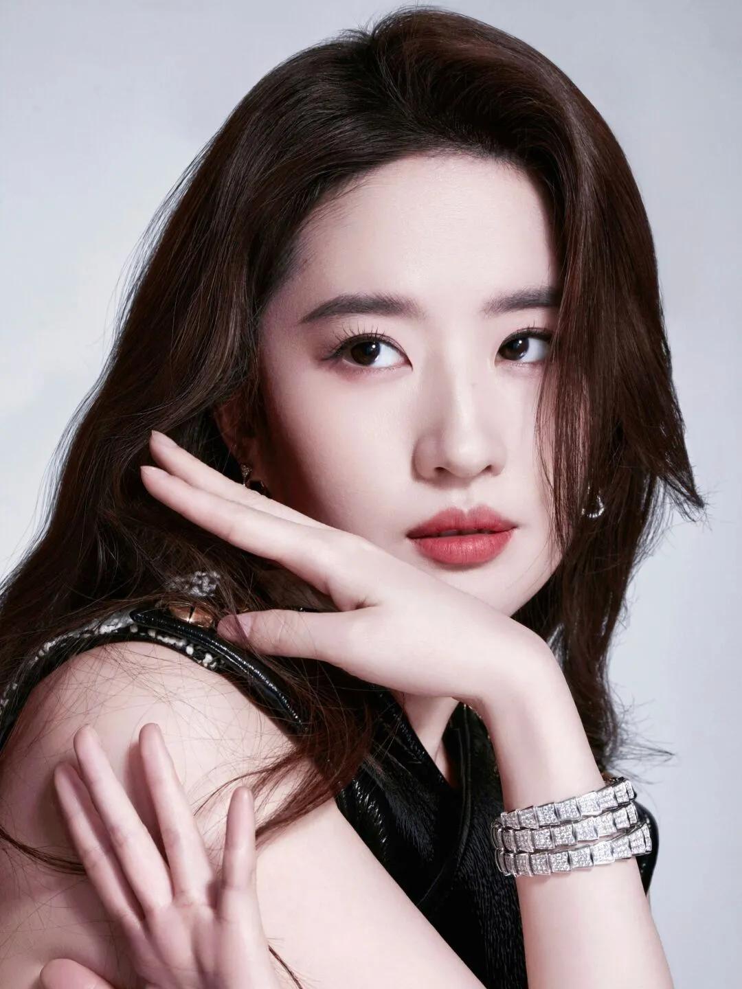Beauty Wallpaper No. 254 - Liu Yifei - iMedia