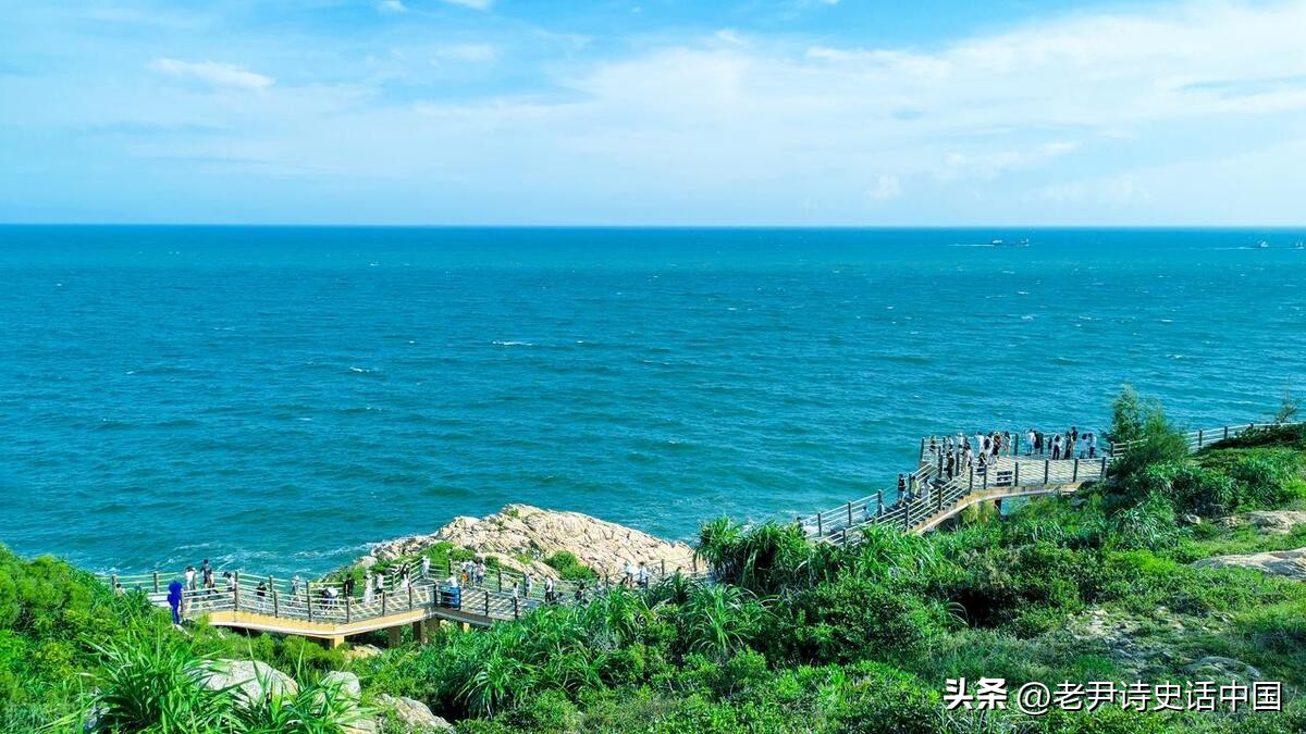 Recalling China in Poetry: A Brief History of the Ancient Southeastern ...