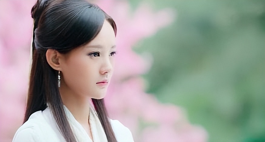 Seeing Li Yitong's Huang Rong, I feel that there is still hope for ...