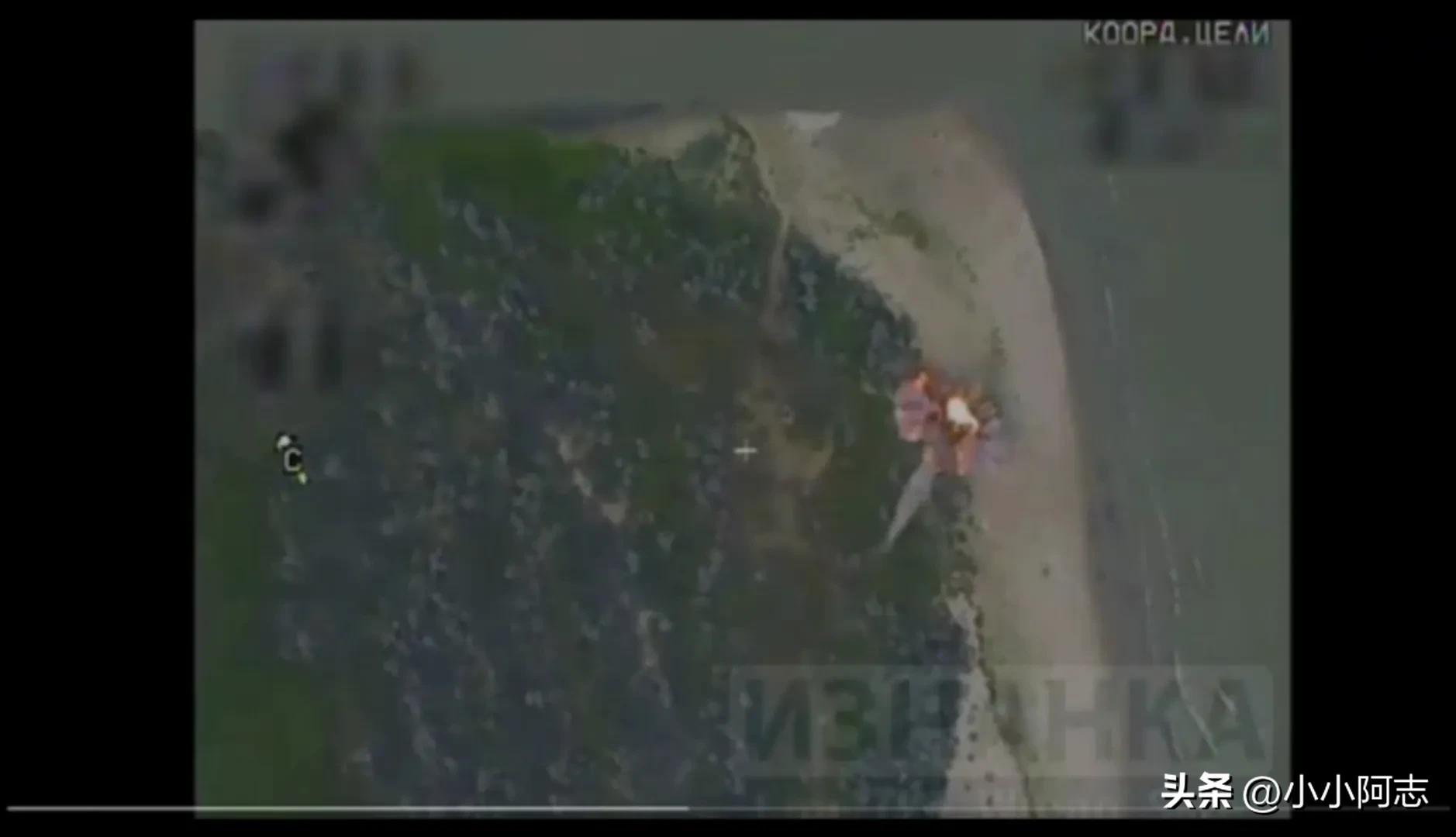 The French "Caesar" 155mm self-propelled howitzer was attacked by the ...