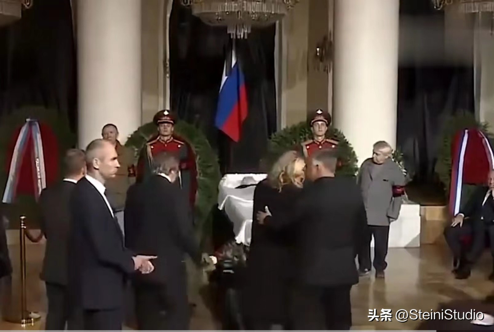 Hungarian Prime Minister Orban attends Gorbachev's funeral as only ...