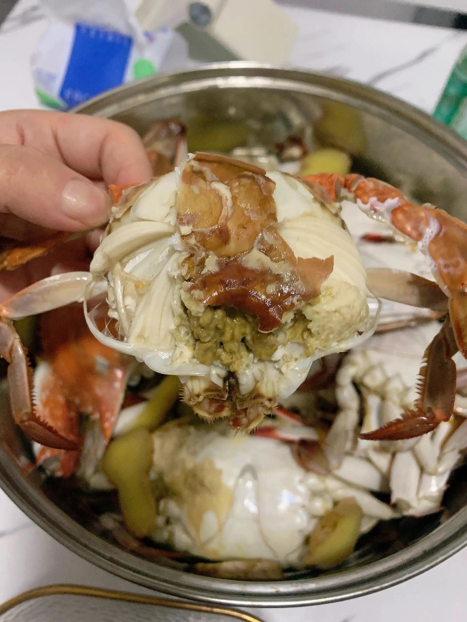 I ate 2 catties of crabs and lost 3 catties - iNEWS