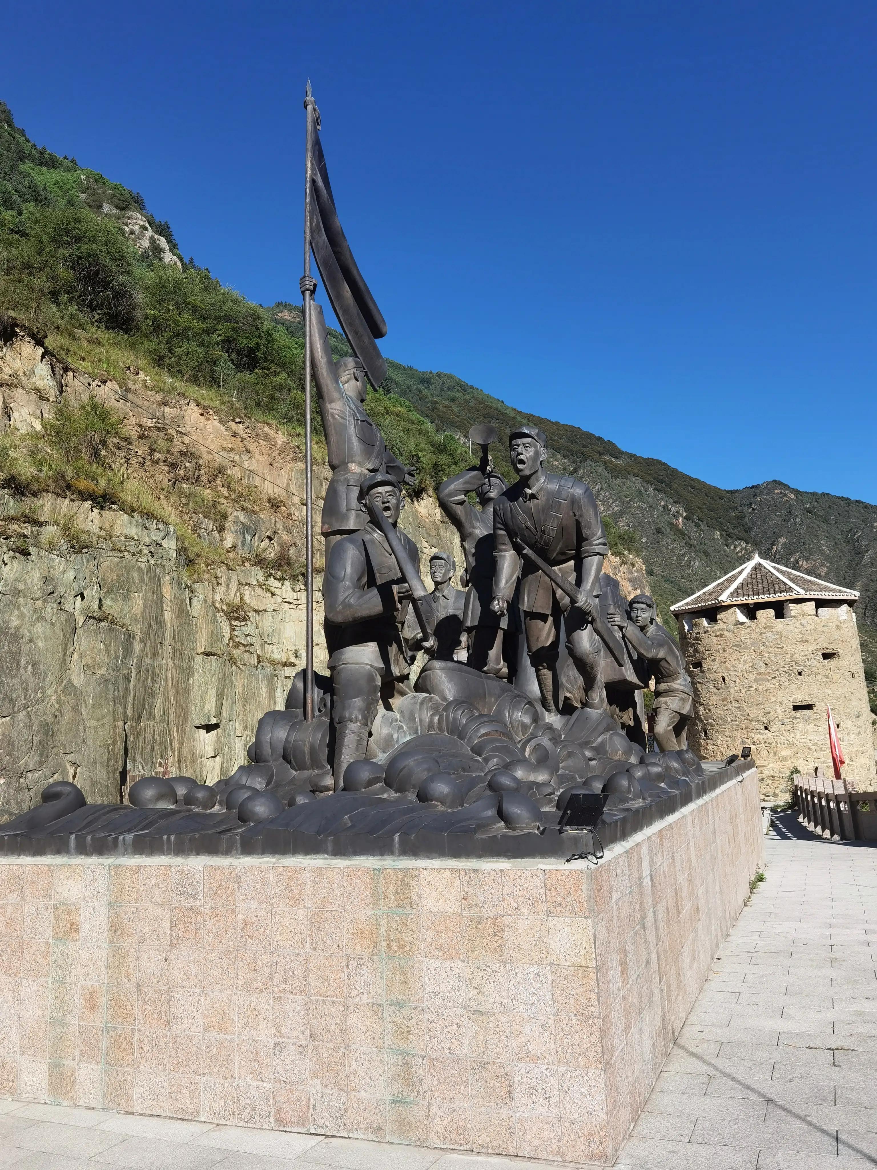 The first village of Tibet liberation... Gangtuo Village - iNEWS