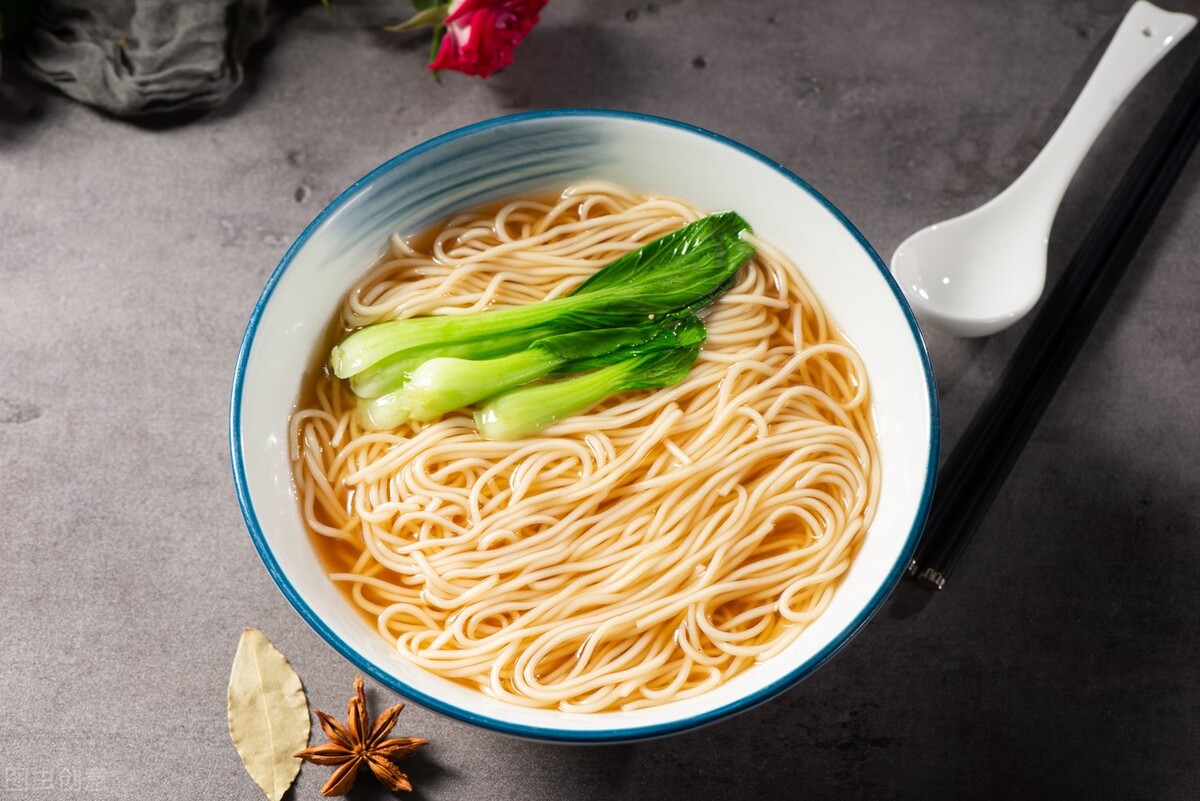 Chinese Food - Yangchun Noodles - iMedia