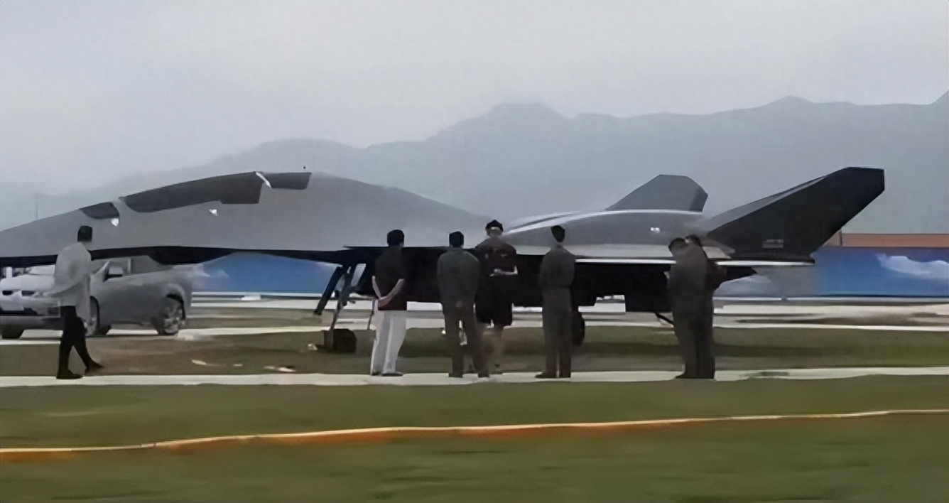 The footage before the "test flight" of the Baidi fighter jet was ...