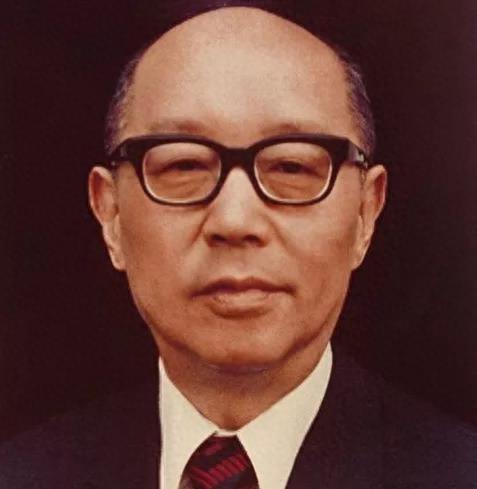 Why did Chiang Ching-kuo's second son, Chiang Xiaowu, fail to become ...