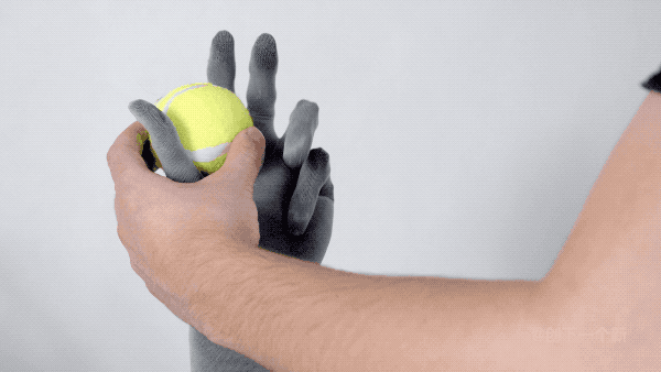 This is the bionic hand!terrifyingly realistic - iNEWS