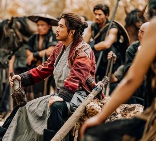 In the movie [The Legend of Qiao Feng in the Eight Parts of the Dragon ...