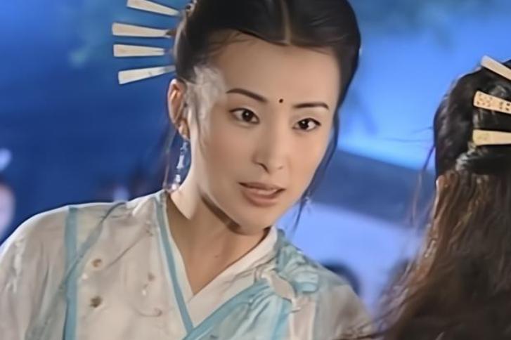 Lin Jing: At the age of 19, she gave up being a flight attendant for ...