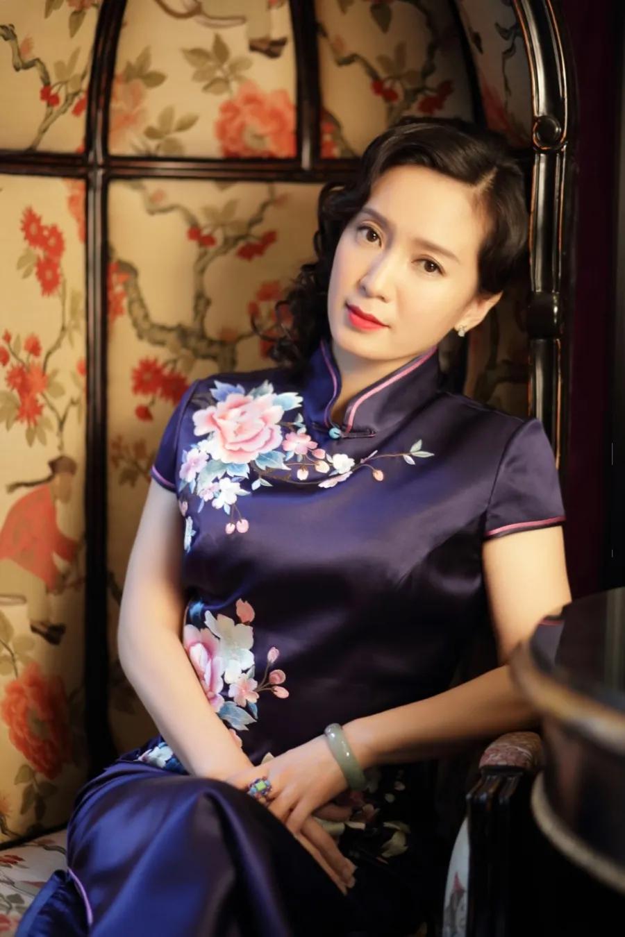 Hu Xiaoting's beautiful pictures - iNEWS
