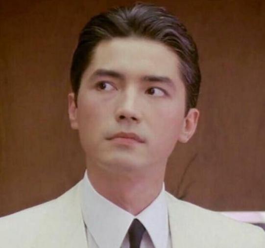 Chinese superstar Zun Long: "I have no home, no parents, no childhood ...