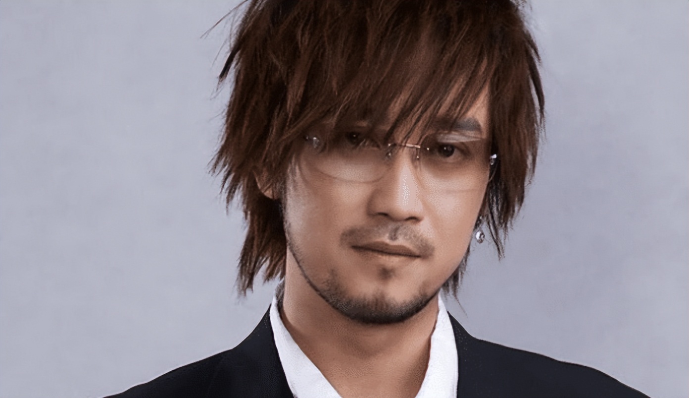 The "Little Tigers" originally had four members. The fourth was once ...