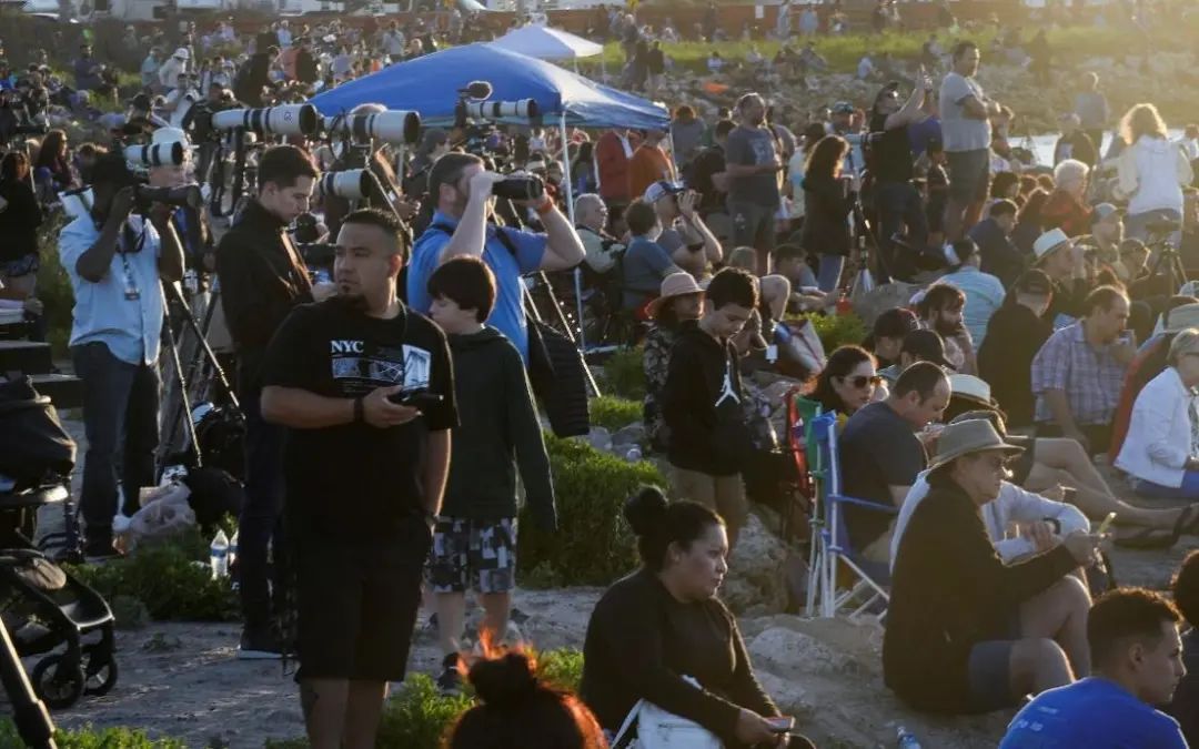 Musk's big rocket exploded, why are there still so many people ...