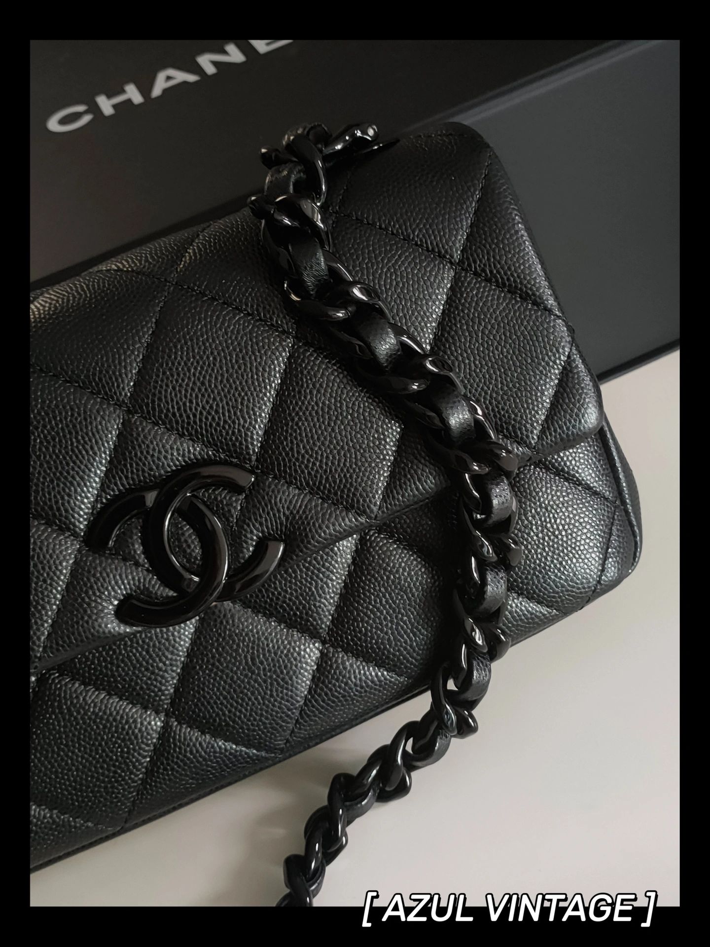 CHANEL Soblack all black big mini - iMedia