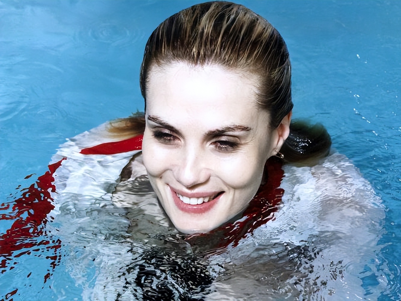 Emmanuelle Seigner: Worthy of being a crossover artist! The ...